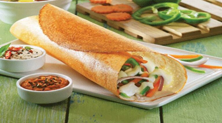 Cheese Dosa Recipe: घर पर बनाएं रेस्टोरेंट स्टाइल यम्मी चीज़ डोसा, एक ...